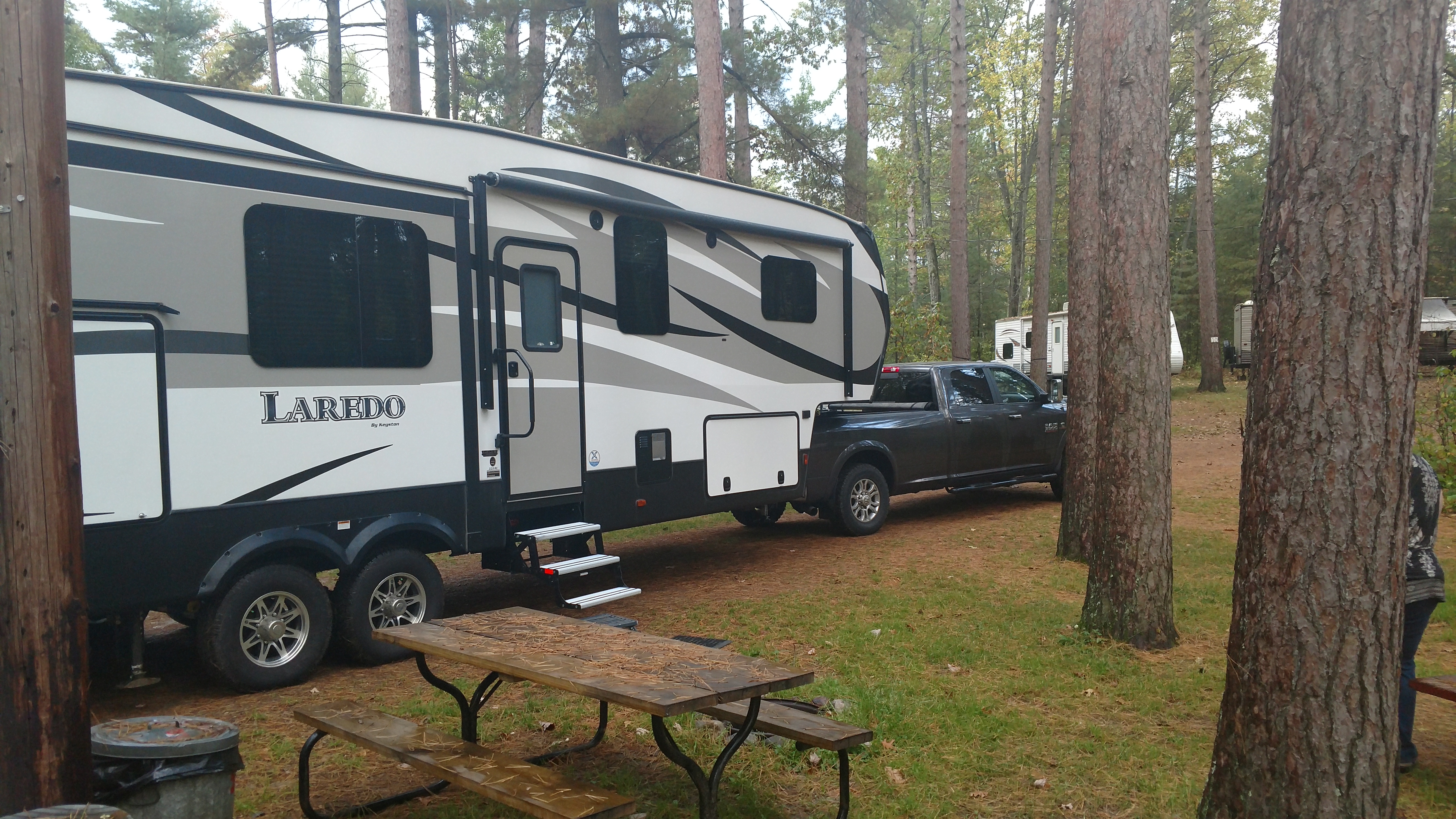 2017 Keystone Laredo 325RL – Our Next Chapter